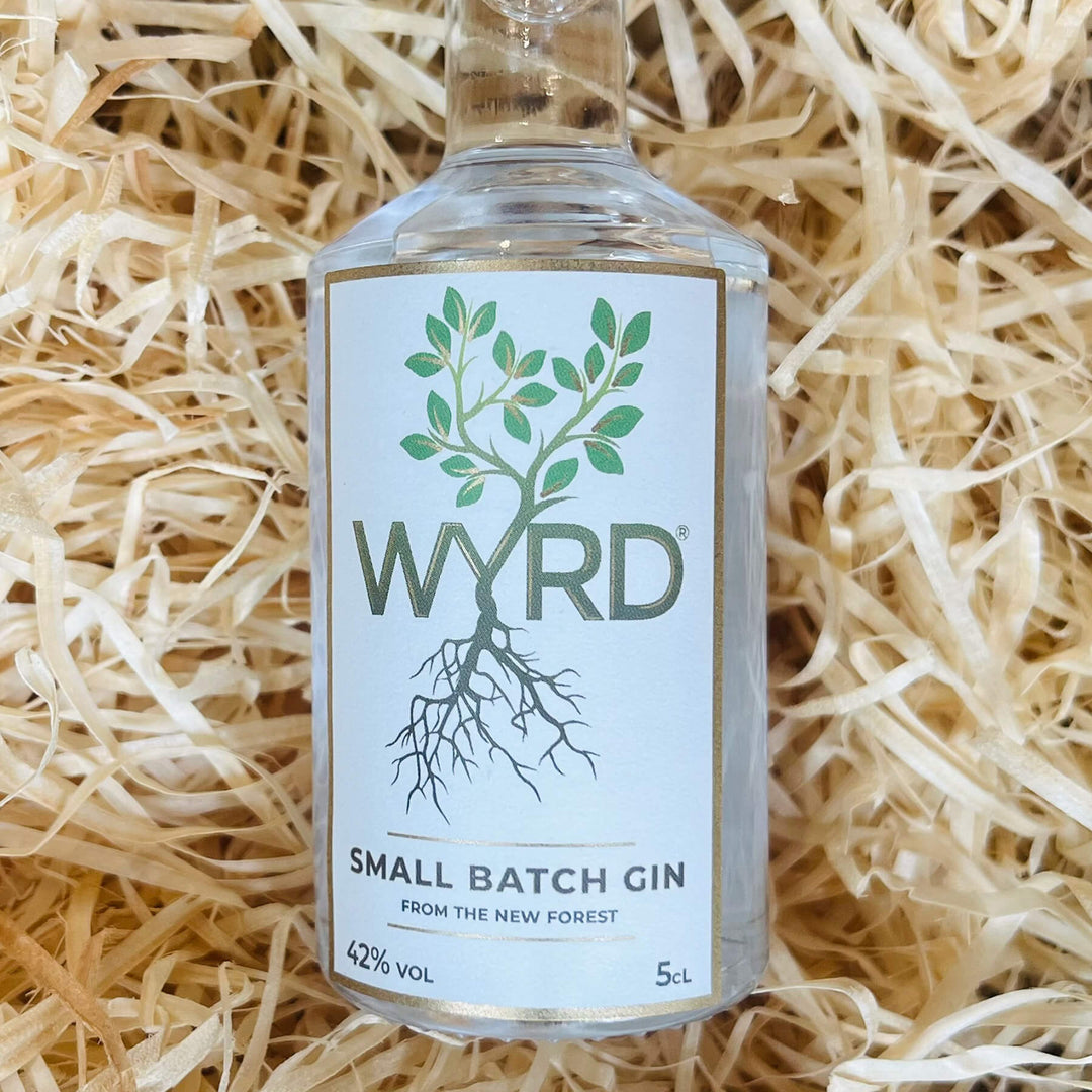 New Forest Spirits Wyrd Small Batch Dry Gin 5cl – New Forest Hamper Company